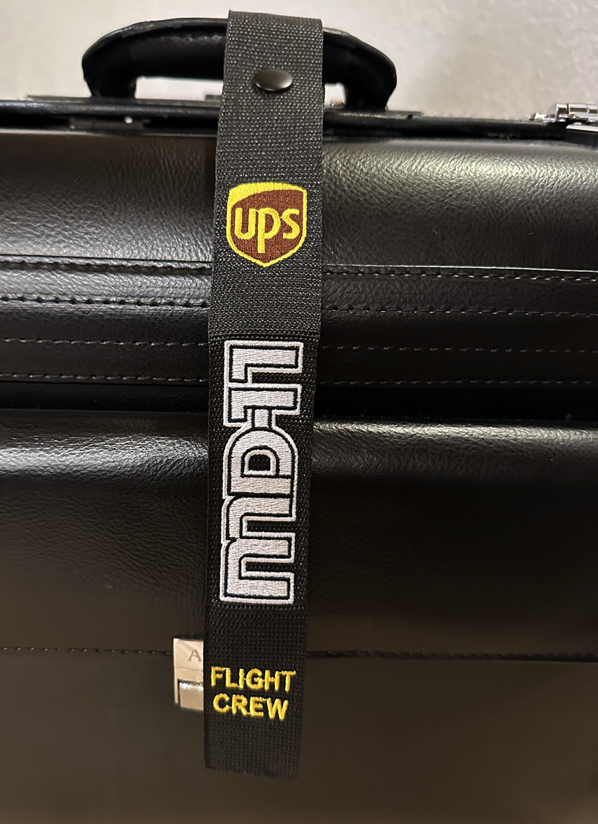 UPS CREW Streamer MD-11 McDonnell Douglas MD11 – Gone Flying Store