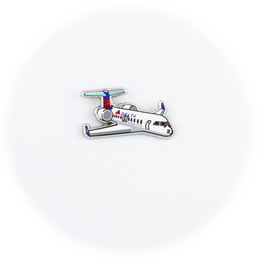 Pin Delta Air Lines Delta Connection Bombardier CRJ "chubby plane ...